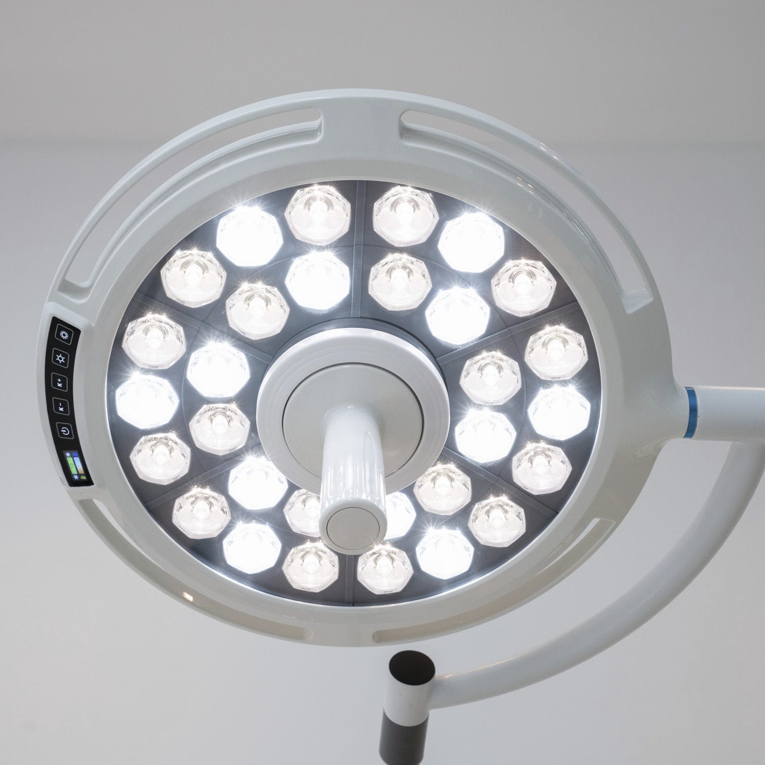 Lampada scialitica mobile - JD1800L - Nanchang Micare Medical Equipment ...