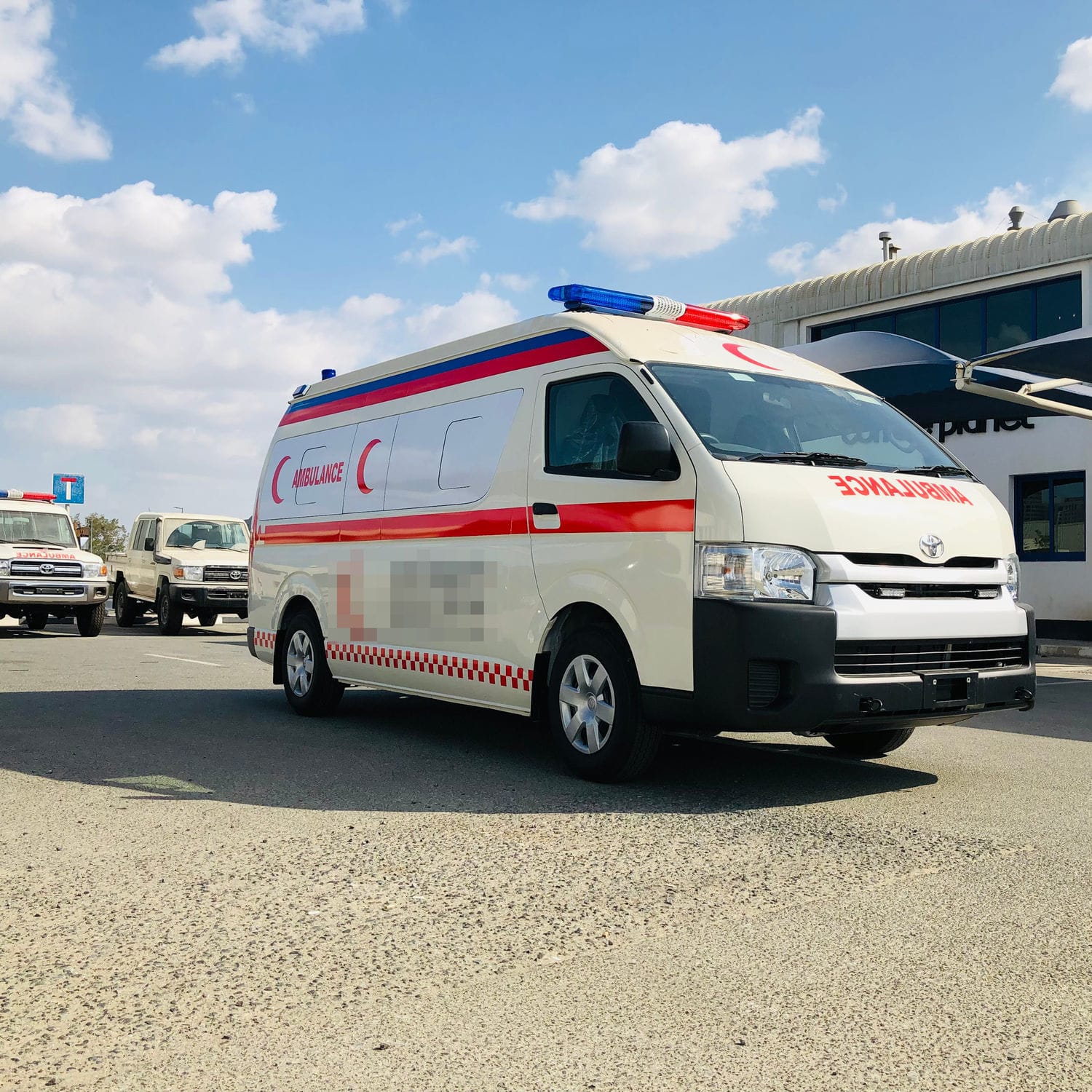 Ambulanza furgone - Toyota Hiace - Monstro Hard FZCO - tipo A / diesel ...