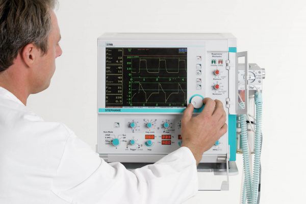 Ventilatore meccanico - Stephanie - Fritz Stephan - per rianimazione ...