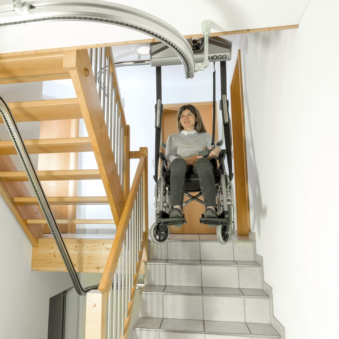 Montascale per sedia a rotelle - RL60 - Högg Liftsysteme - par paziente ...